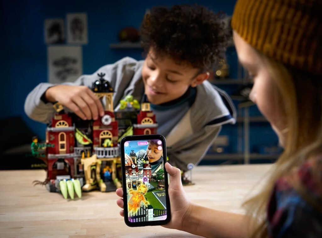Lego’s Newest Playsets Transform Normal Toys into Augmented Reality ...